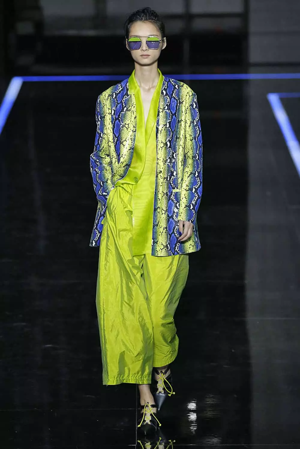 D'Emporio Armani Show bréngt Männer a Fraen zesummen, NBC Fêtes Fall TV 23479_4