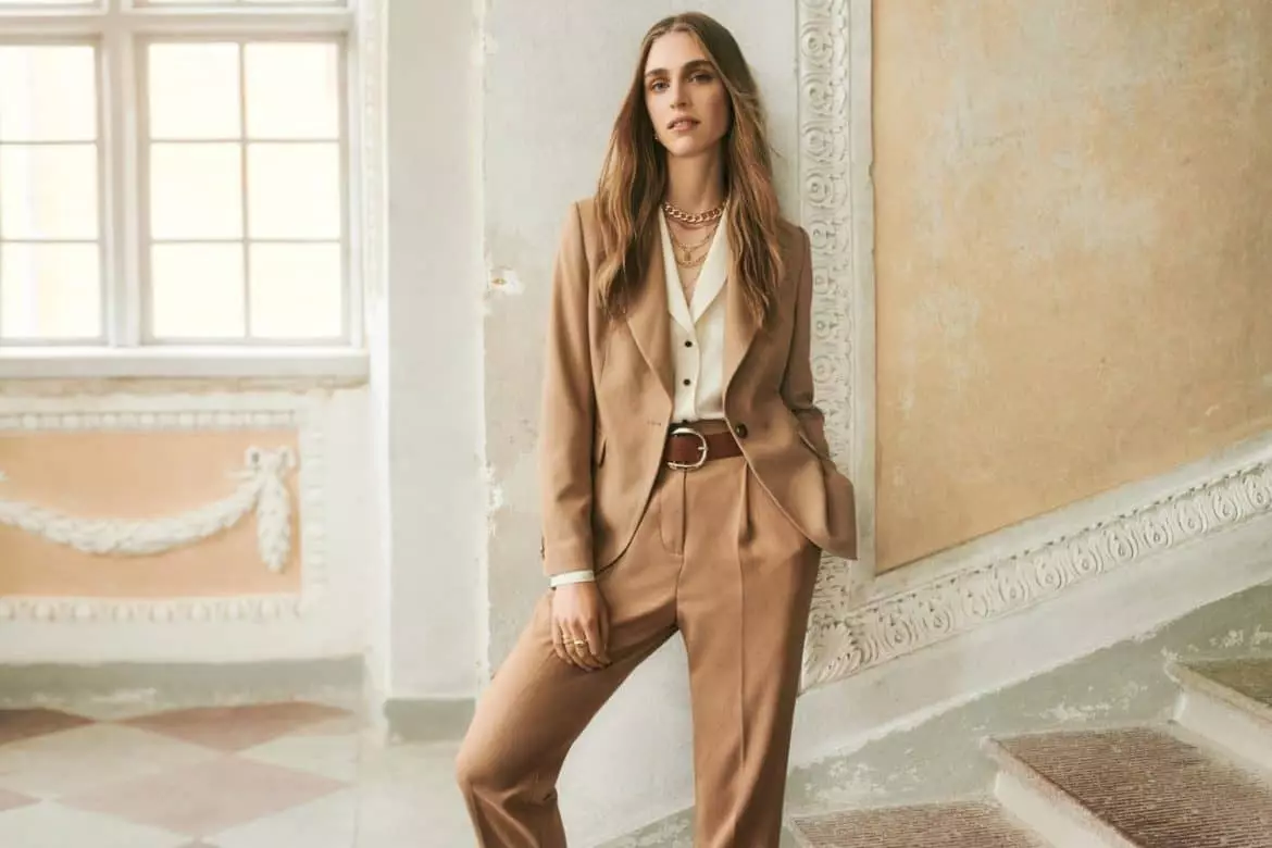 La nuova collaborazione di designer di H&M è con un'etichetta emergente italiana di abiti 23516_1