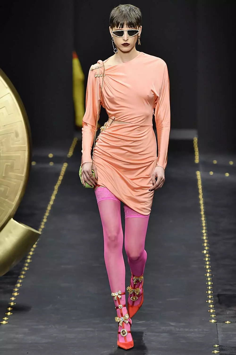 Stephanie Seymour, 90'er-ikonet, har lige lavet en overraskelse i Versace 24208_35