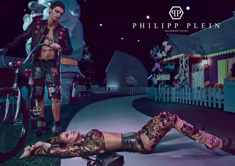 Philipp Plein Spring/Summer 2017 Ad Campaign တွင် Fergie Stars 24544_2
