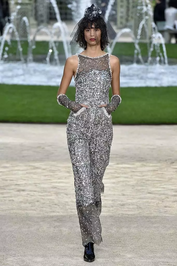 Karl Lagerfeld “Couture” hepdesinde Çaneliň gizlin bagyny açýar 24548_47