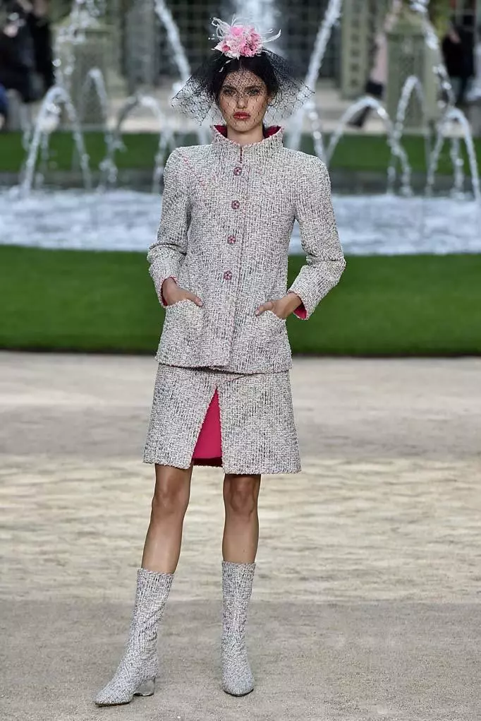 Karl Lagerfeld “Couture” hepdesinde Çaneliň gizlin bagyny açýar 24548_9