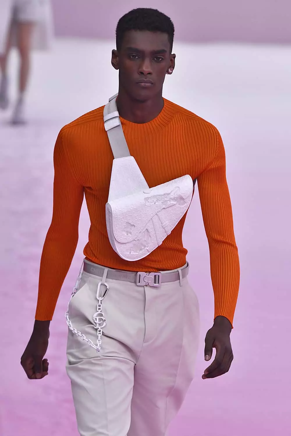 Dior debitirao u novoj suradnji s Rimowom na Muškoj modnoj reviji za proljeće 2020 24705_26
