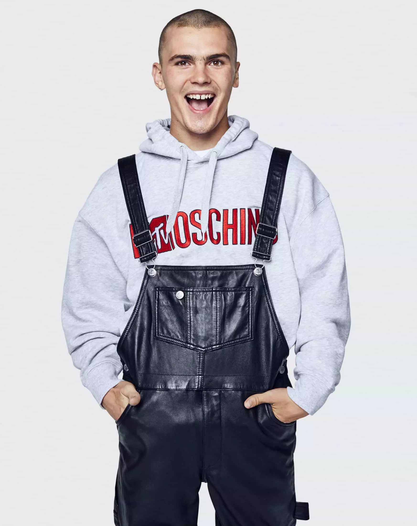 Všetky pohľady z kolekcie Moschino [tv] H&M 24892_52