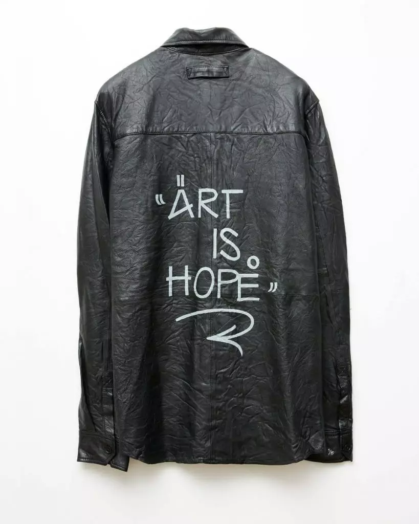 تبرع Zadig & Voltaire بنسبة 100 ٪ من عائدات فنهم هو جمع الأمل للفن الأسود في أمريكا 25151_2