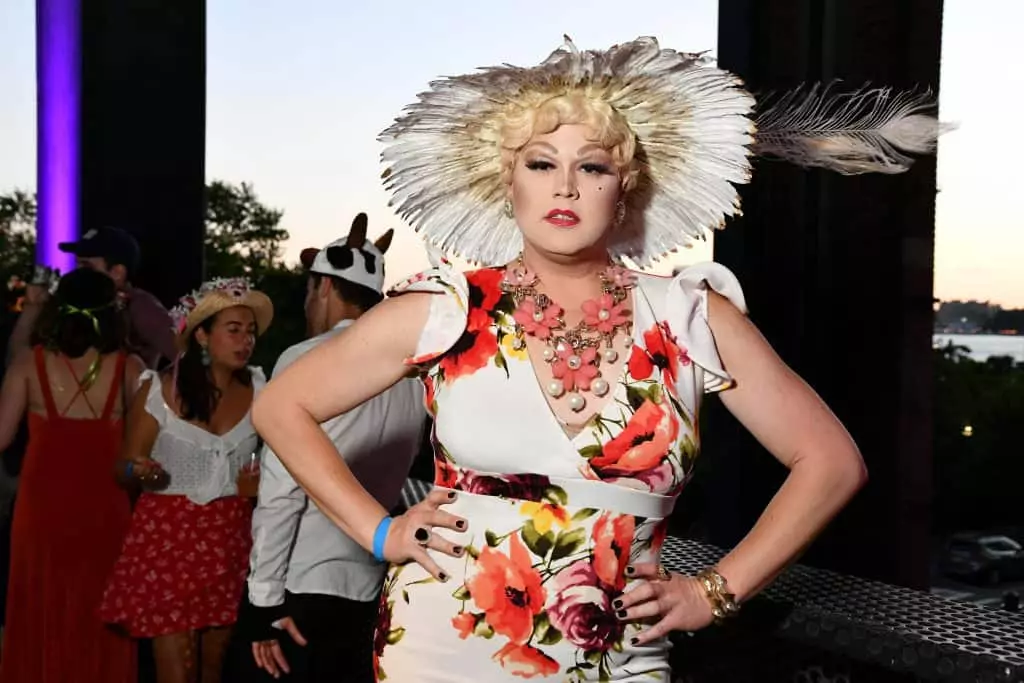 25 фотографій, які варто побачити з вечірки High Line Hat Party 25176_11