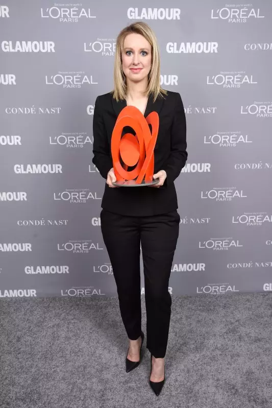 Glamour Menghadirkan Yang Terbaik untuk Penghargaan Wanita Tahun Ini ke-25 25360_17
