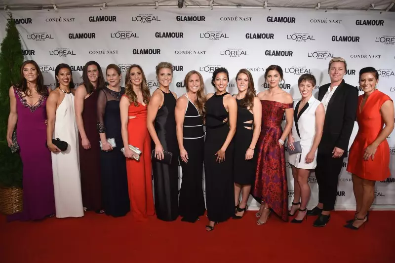 Компания Glamour объявляет о награждении 25-й премией 