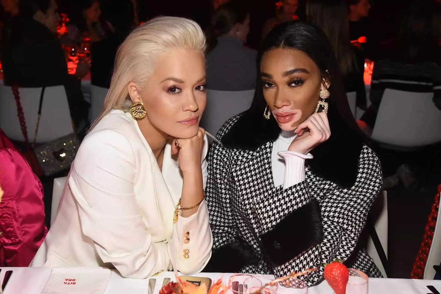 Kerjasama Baharu Rita Ora Dengan Escada Membantu Menyokong Wanita Terkena Peperangan 25766_3