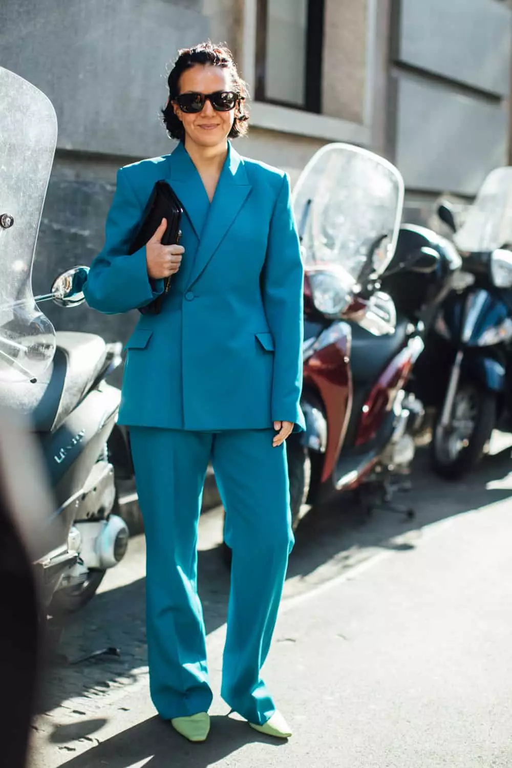 De bästa streetstyle-lookerna från Milanos modevecka 26186_43