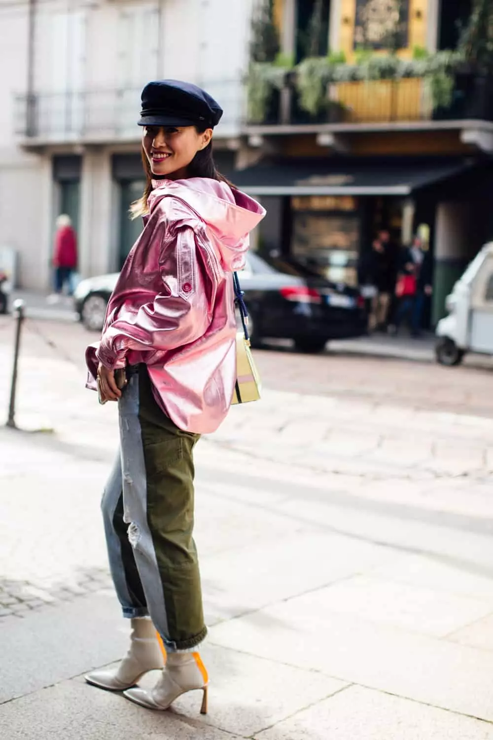 The Kasị mma Street Style anya si Milan Fashion Week 26186_61