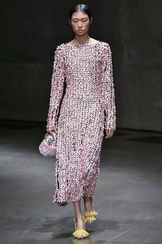 Zvakanakisa Kubva kuLondon Fashion Week: Burberry! Christopher Kane! Peter Pilotto! 26379_13