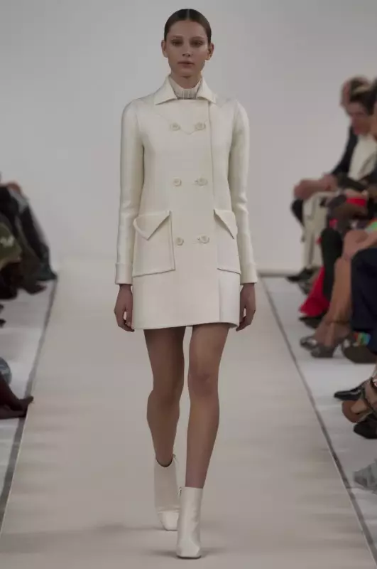 Valentino представляет Winter White Look на показе Haute Couture в Нью-Йорке 26382_2
