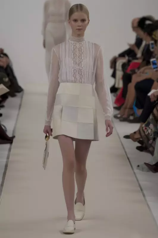 Valentino представляет Winter White Look на показе Haute Couture в Нью-Йорке 26382_28