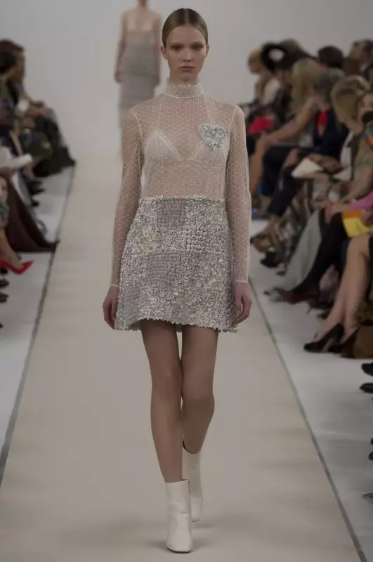 Valentino представляет Winter White Look на показе Haute Couture в Нью-Йорке 26382_42
