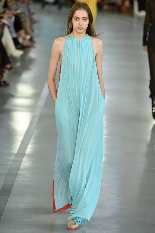Milano Moda Haftası: Giorgio Armani, Emilio Pucci, Etro ve Daha Fazlası 26417_11
