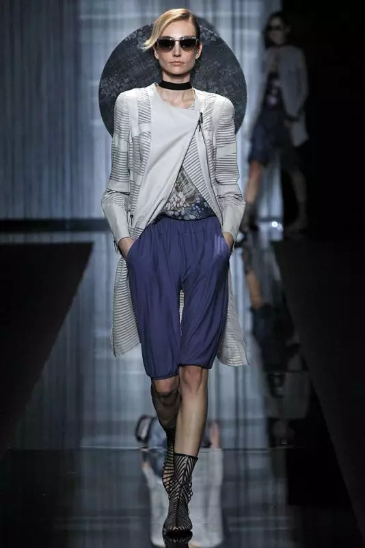 Milan Fashion Week: Giorgio Armani, Emilio Pucci, Etro & More 26417_2