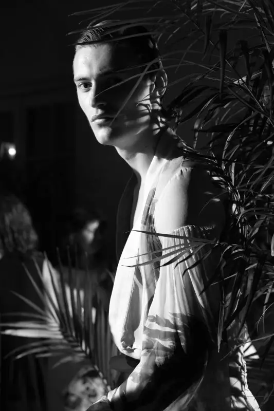 Pereka Brazil Adriana Degreas Mempersembahkan 'Bain Couture' 26540_8