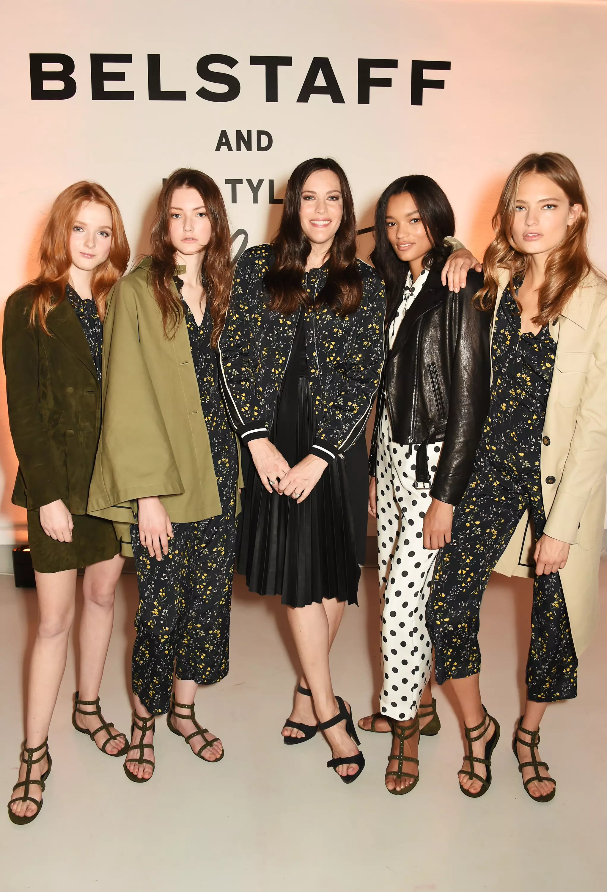 Belstaff kaj Liv Tyler Festas la Lanĉon de SS17 ĉe London Fashion Week 26541_1