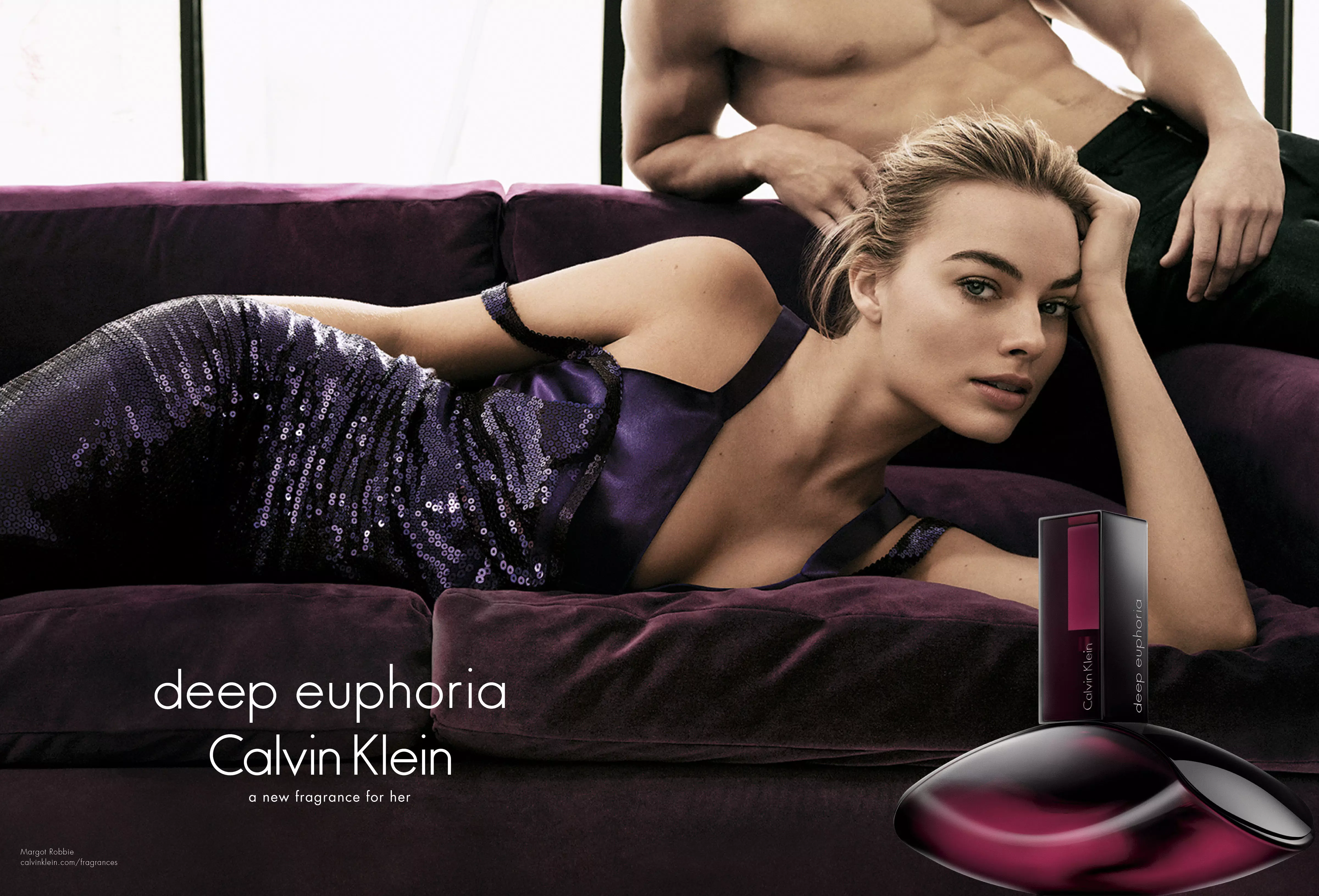 Calvin Klein 發布 Margot Robbie 的 Deep Euphoria 運動