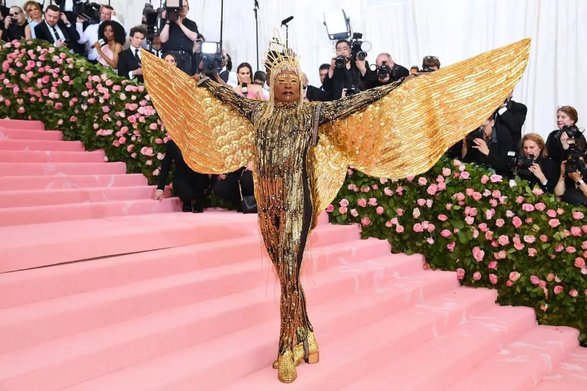 Billy Porter ut Gaga-ed Lady Gaga på Met Gala Red Carpet