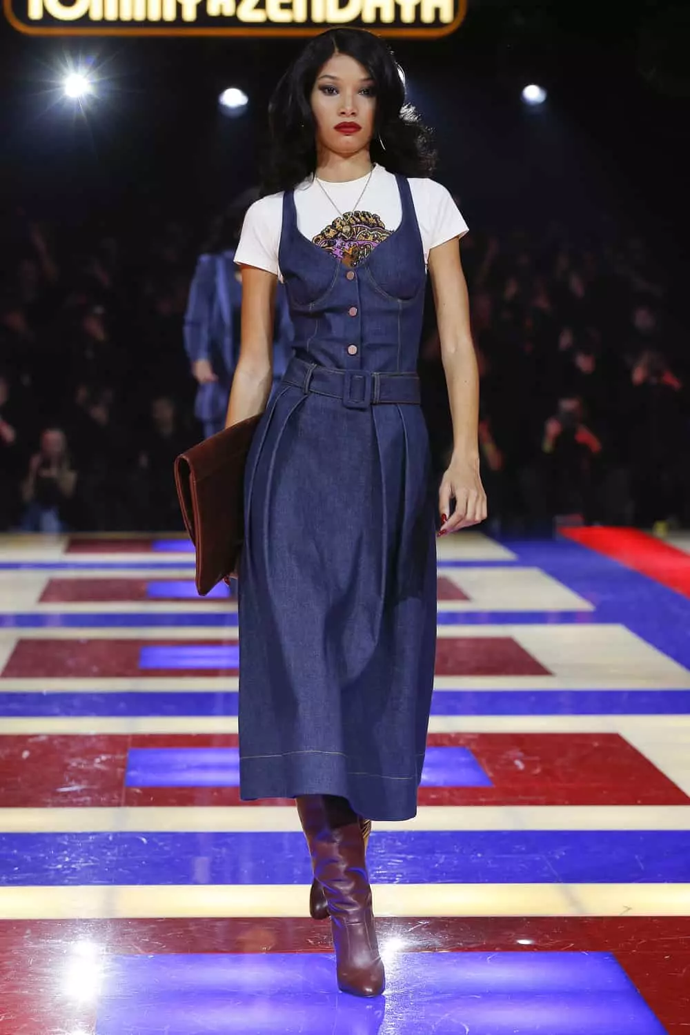 Tommy Hilfiger og Zendaya brakte festen til Paris Fashion Week 26864_13