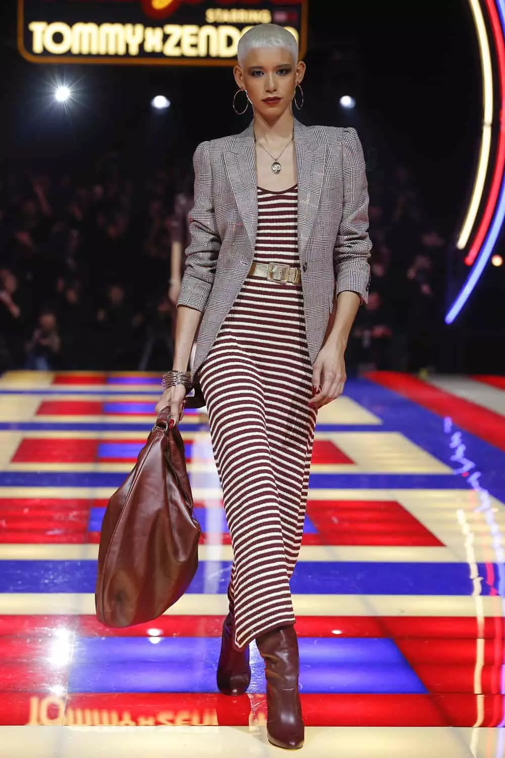 Tommy Hilfiger และ Zendaya จัดปาร์ตี้ที่ Paris Fashion Week 26864_40