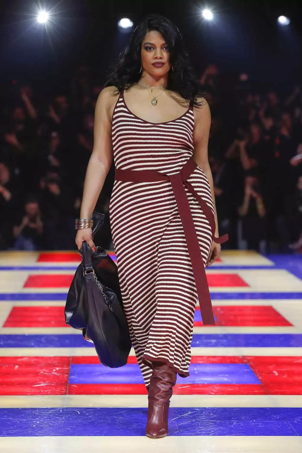 Tommy Hilfiger og Zendaya brakte festen til Paris Fashion Week 26864_52