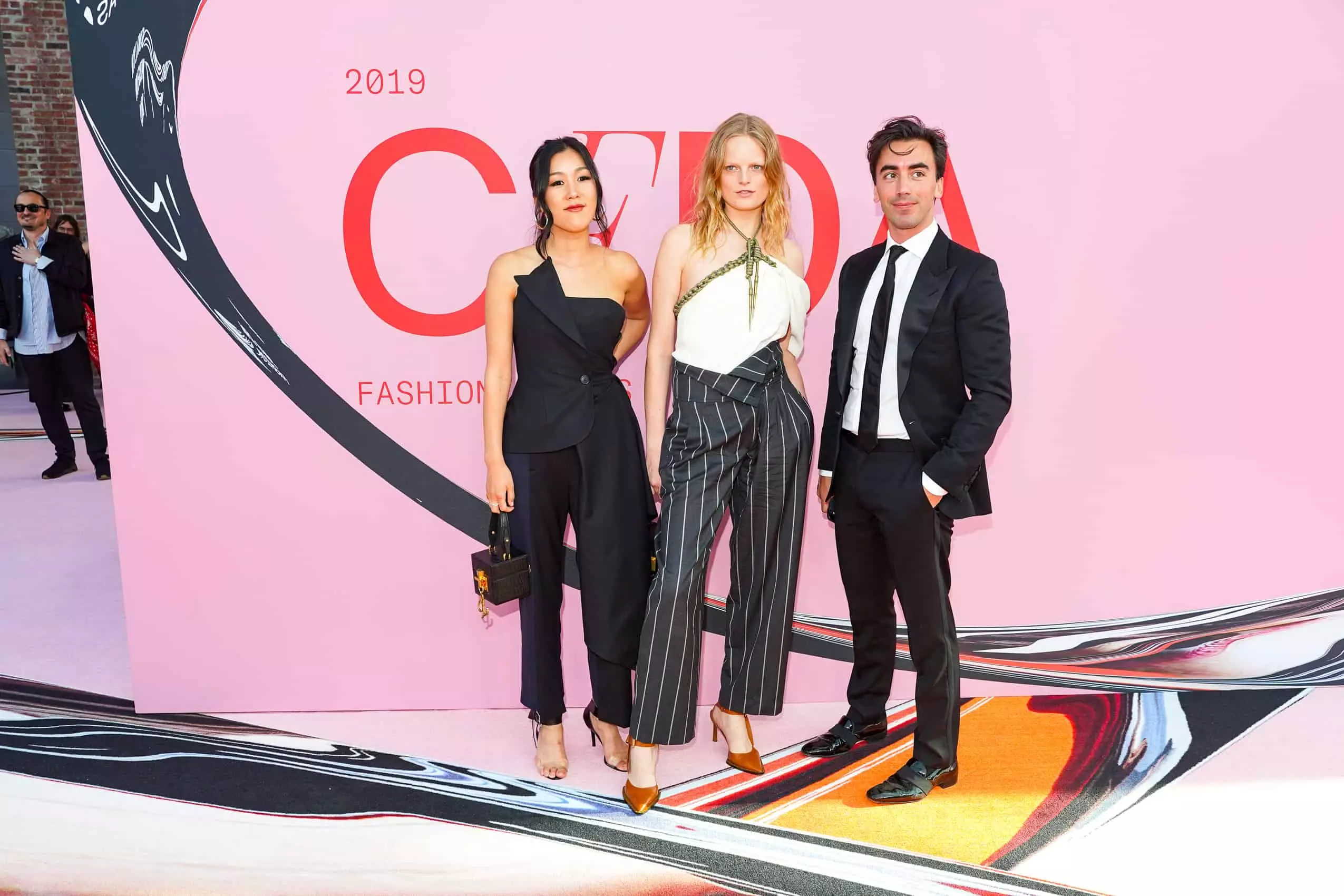 2019 CFDA Awards Red Carpet: The Good, the Blah, and the What Were They Thinking!? 27122_24