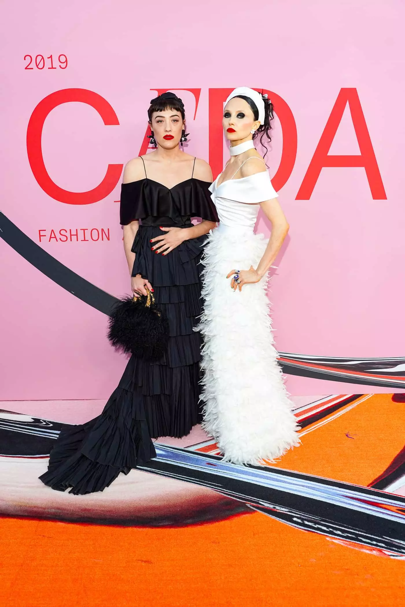 2019 CFDA Awards Red Carpet- ကောင်းသော၊ the Blah နှင့် သူတို့ဘာတွေတွေးနေတာလဲ! 27122_58