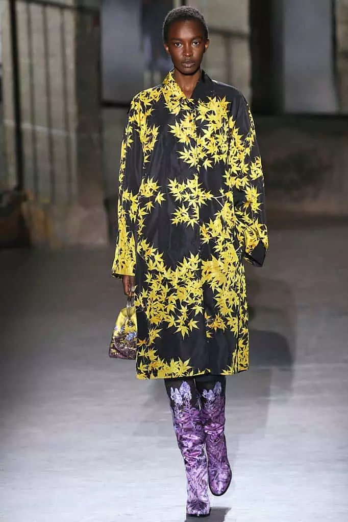 Dries Van Noten зашеметява в Париж, Hood by Air Back From the Dead 27741_9