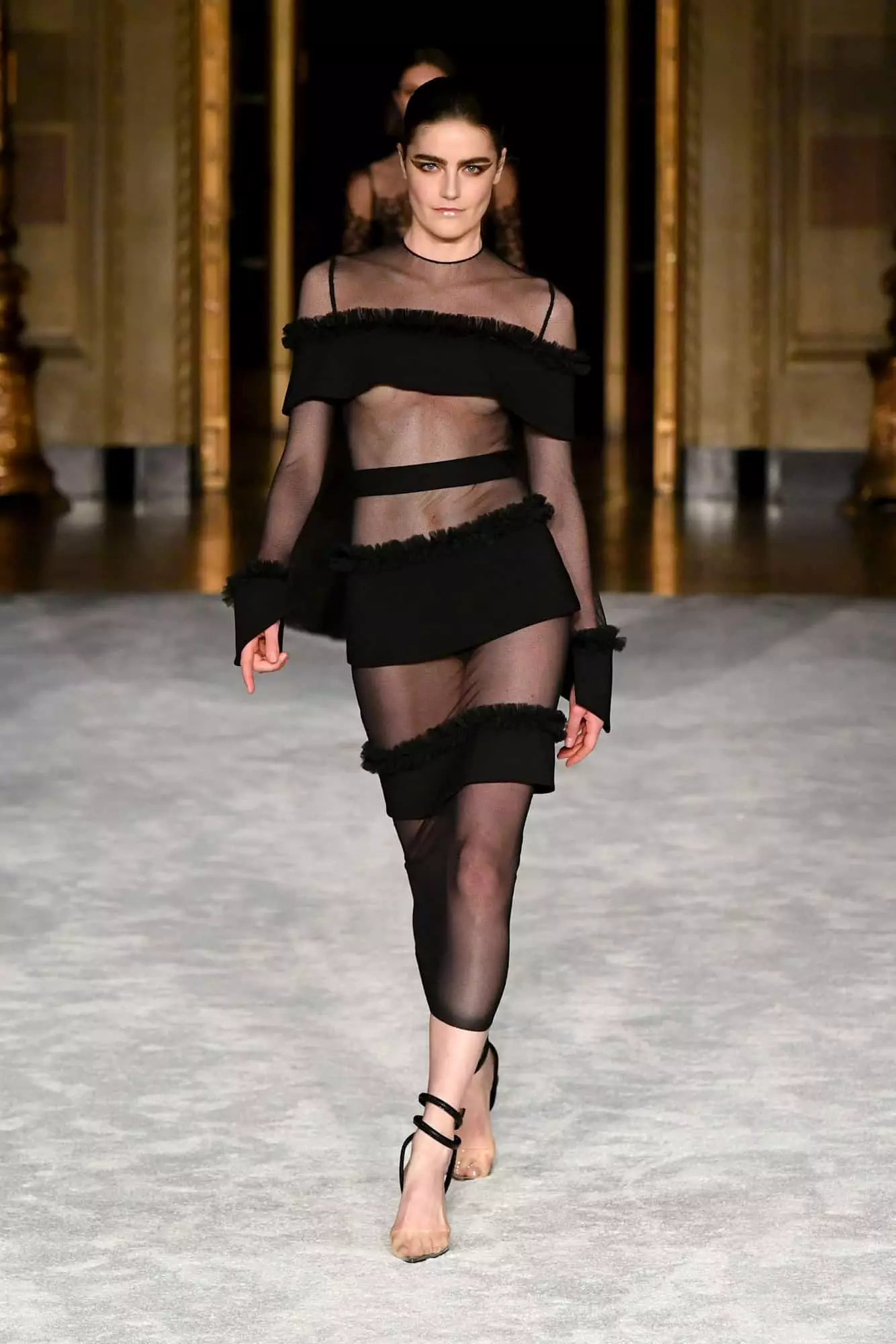 Christian Siriano Mencipta Dunia Impian Fesyen Fantasi Untuk Musim Gugur '21—Dan Kami Mahu Masuk! 2793_15