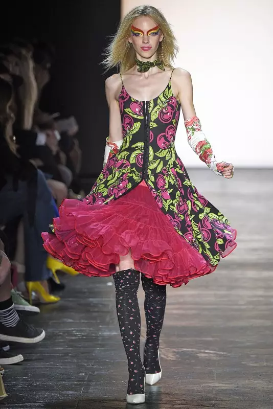 Betsey Johnson Primavera Verán 2016 28036_18