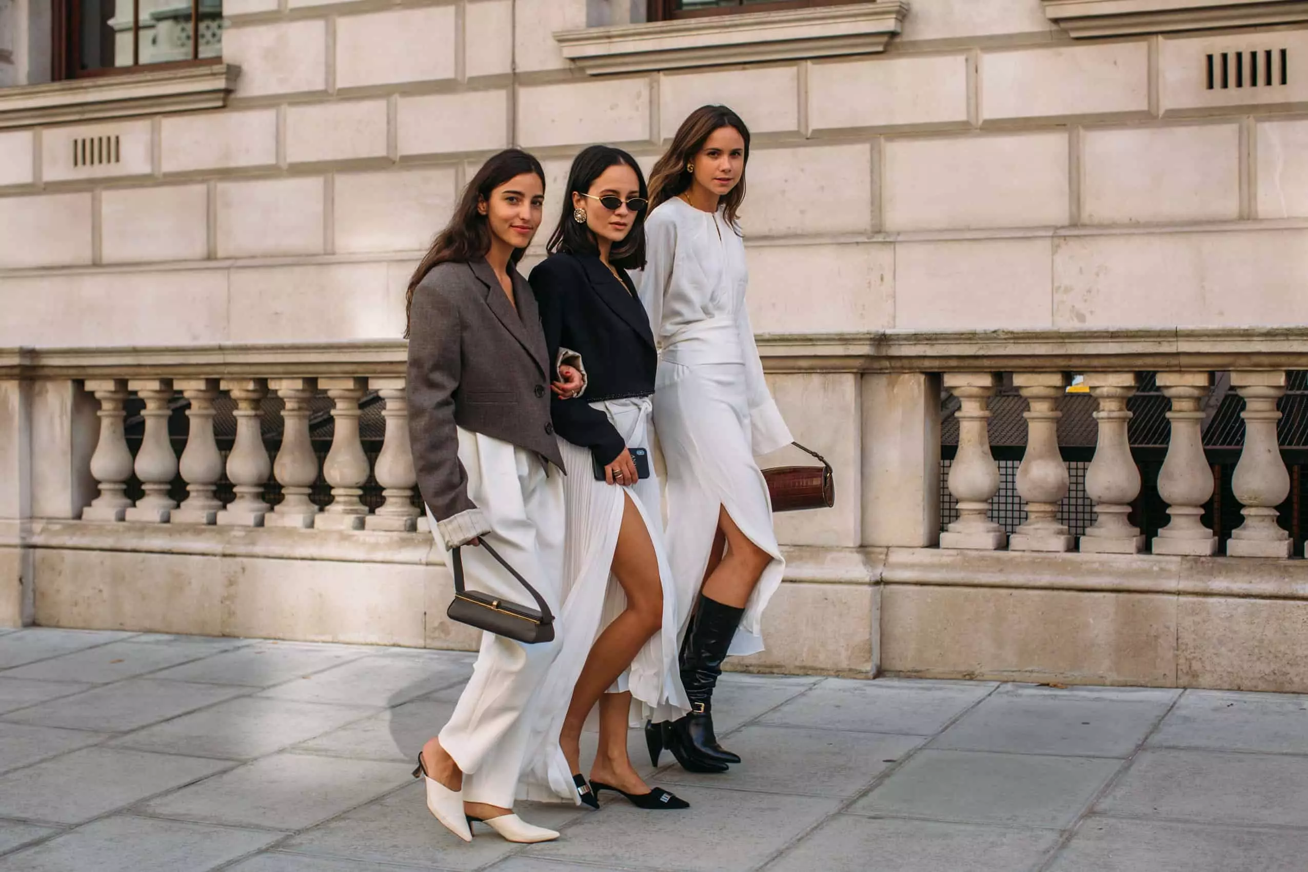 51 Καλύτερες Street Style εμφανίσεις από την Εβδομάδα Μόδας του Λονδίνου 28494_12