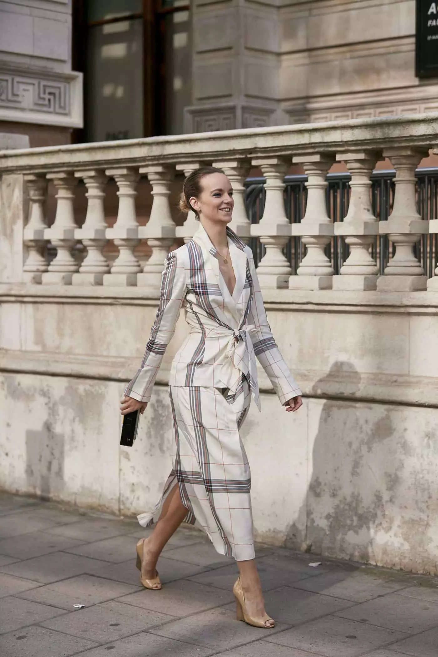 51 mejores looks de street style de la semana de la moda de Londres 28494_30