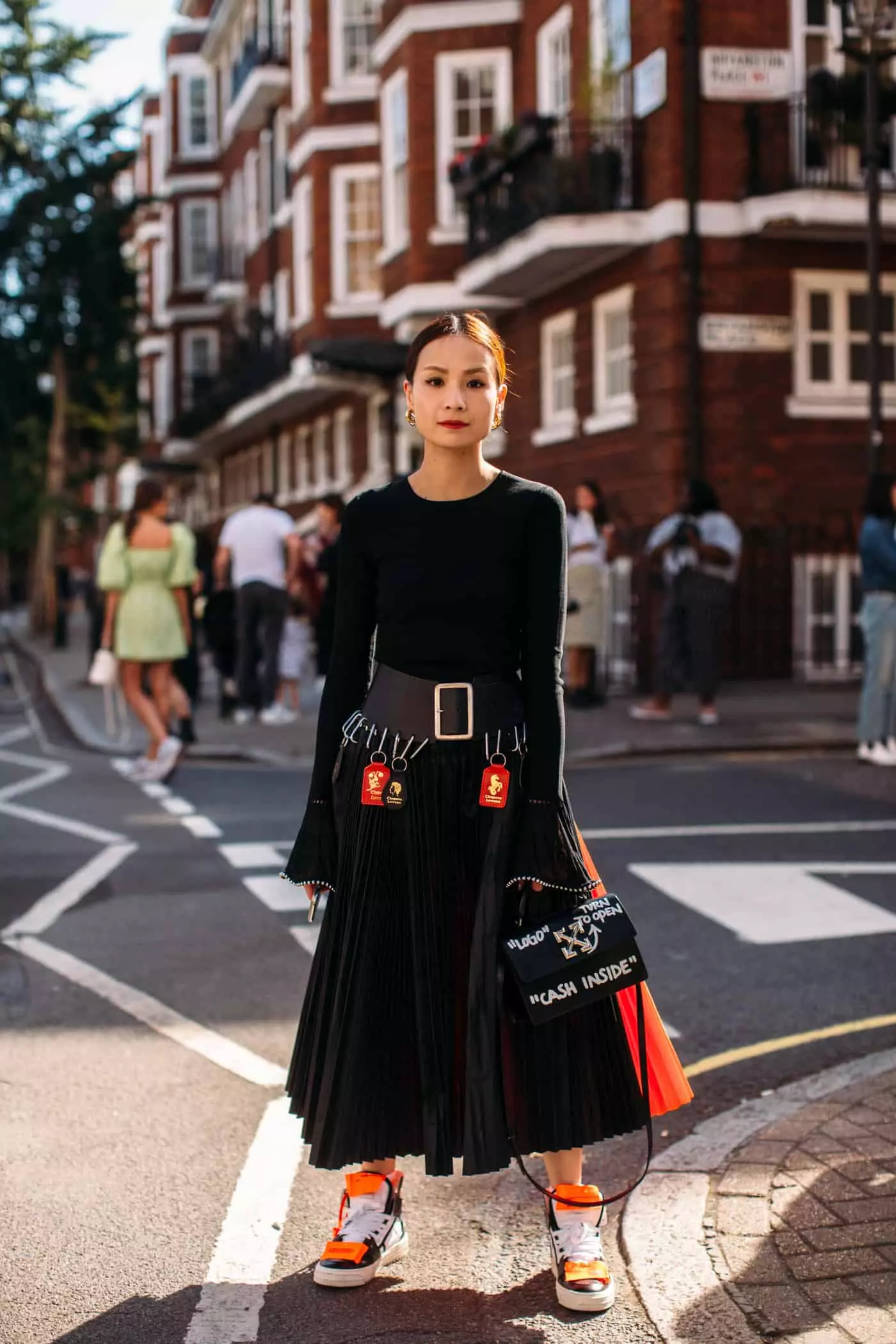 51 най-добри визии в уличен стил от седмицата на модата в Лондон 28494_40