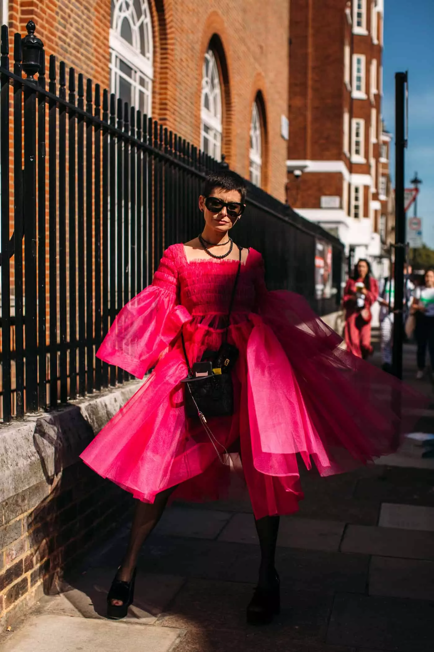 51 най-добри визии в уличен стил от седмицата на модата в Лондон 28494_44