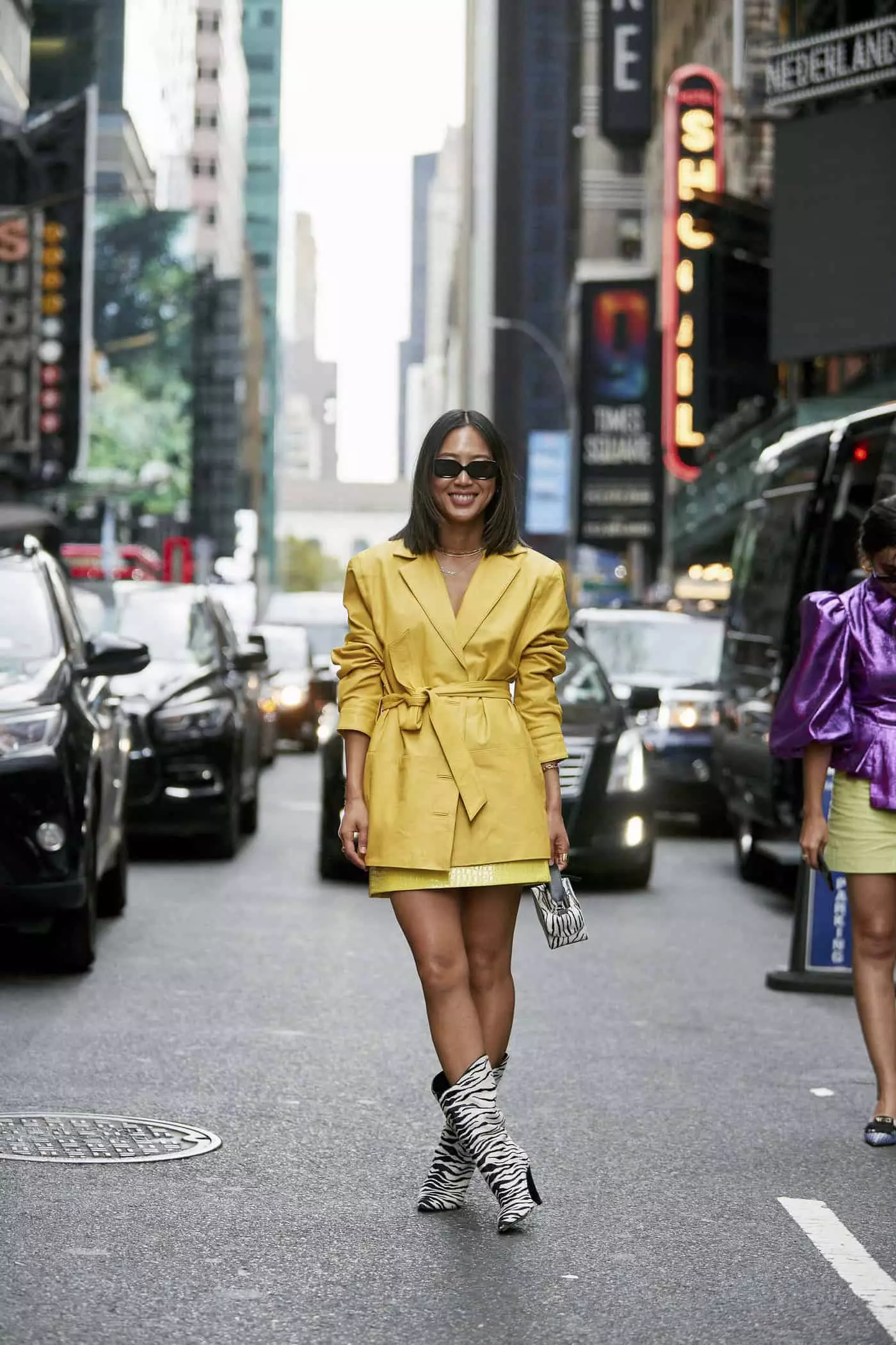 51 Penampilan Gaya Jalanan Terbaik Dari New York Fashion Week 28495_42