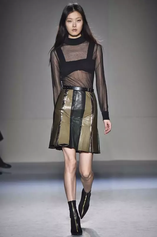 Тирамоҳи Roland Mouret 2015 28777_19