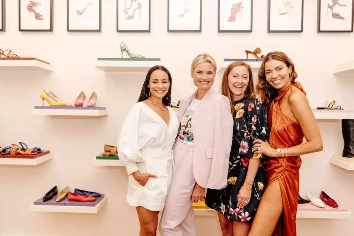 Manolo Blahnik, Oscar de la Renta, le The Daily Summer ba hlophisitse A VIP Soirée In East Hampton