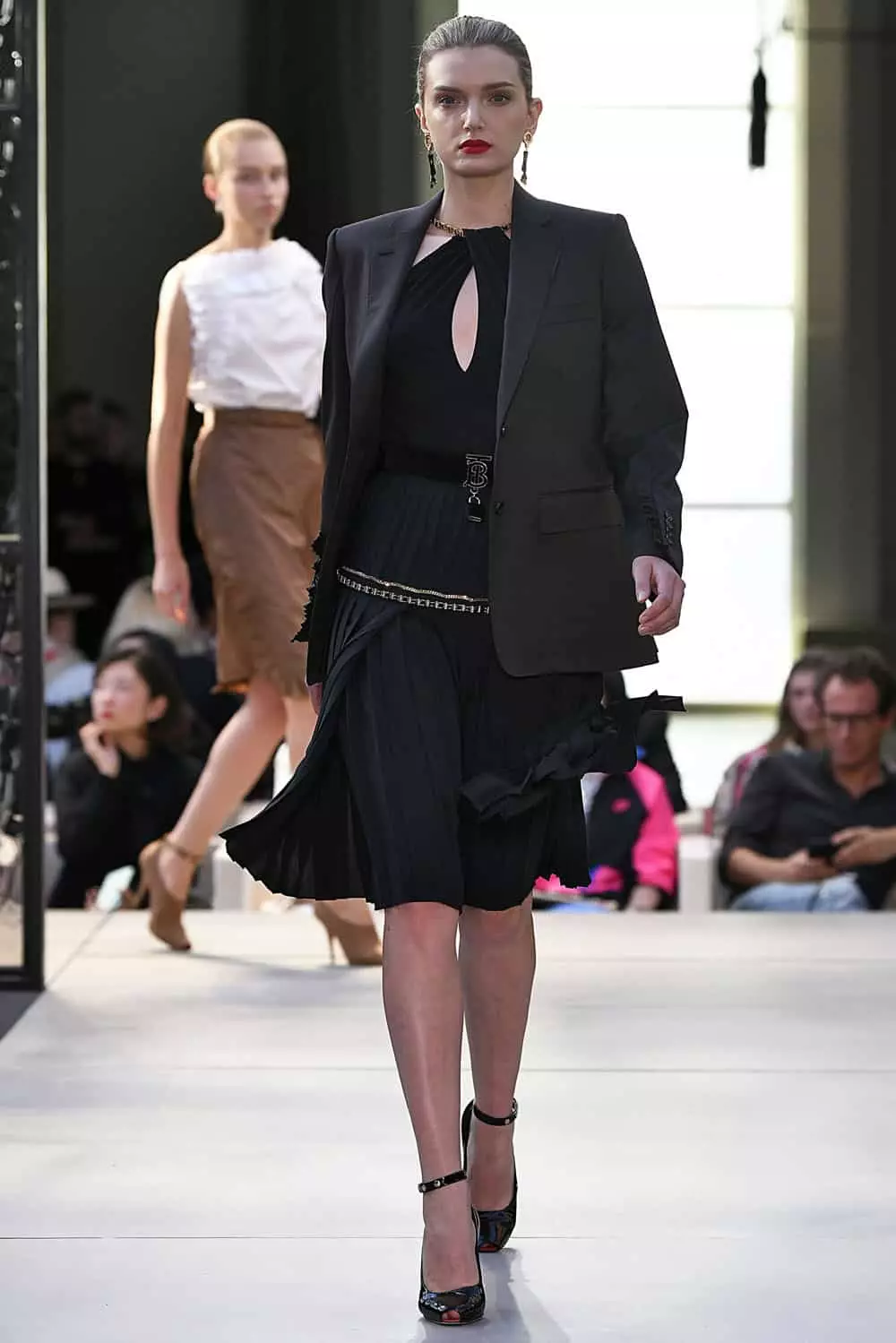 Otte ting at vide om Riccardo Tiscis Burberry-debut 29093_7