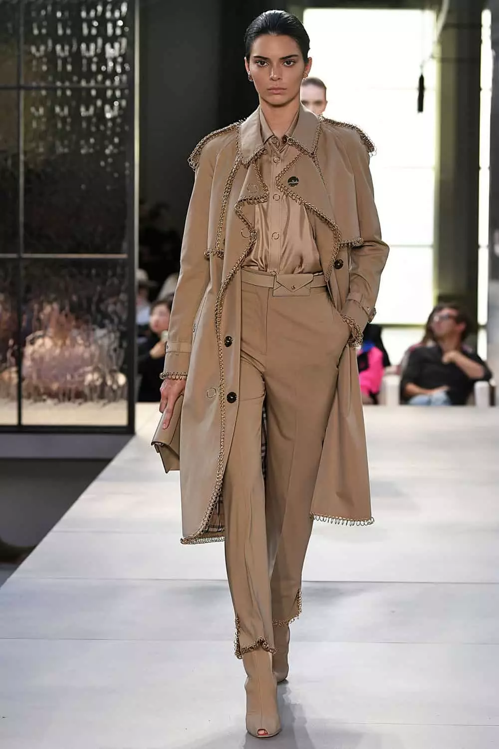 Vuit coses que cal saber sobre el debut de Burberry de Riccardo Tisci 29093_8