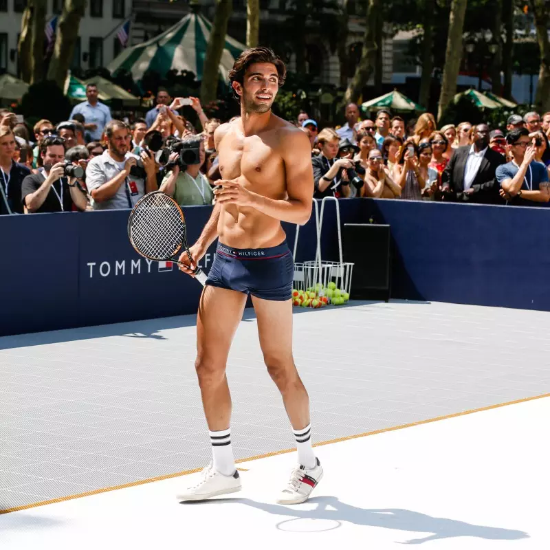 Tommy Hilfiger Menjadi Tuan Rumah Pertandingan “Strip Tennis” untuk Menyambut Rafael Nadal 29132_6