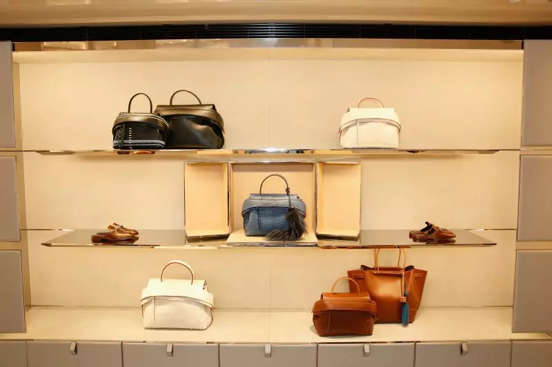 Tod's បើកហាង London Boutique ឡើងវិញ ដោយបង្ហាញកាបូបថ្មីជាមួយ Saira Hunjan 29607_22