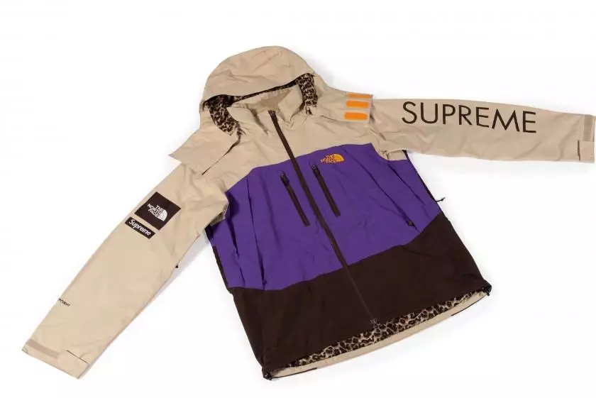 Η Supreme Auction αποδεικνύει ότι οι άνθρωποι θα κάνουν τα πάντα για ένα λογότυπο 29718_11