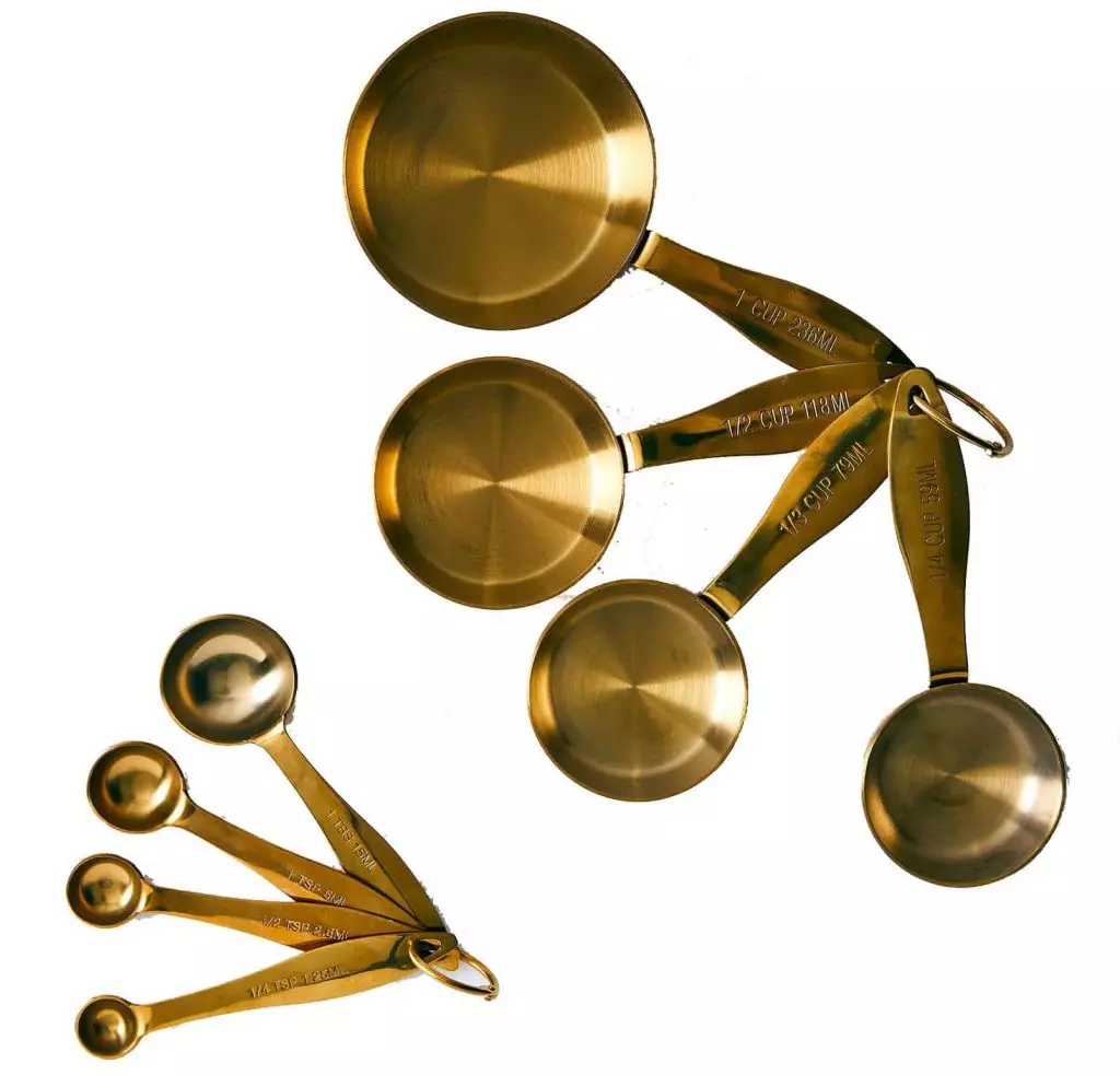 10 gouden dekor-aksinten om jo hûs in simmergloed te jaan 29782_7