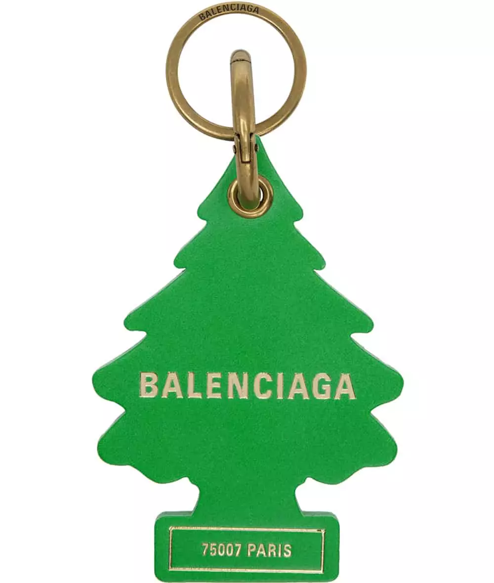 Ferragamo मृत्यू शेअर्स वाढ, Balenciaga कार एअर फ्रेशनर कंपनी द्वारे खटला दाखल 29812_2