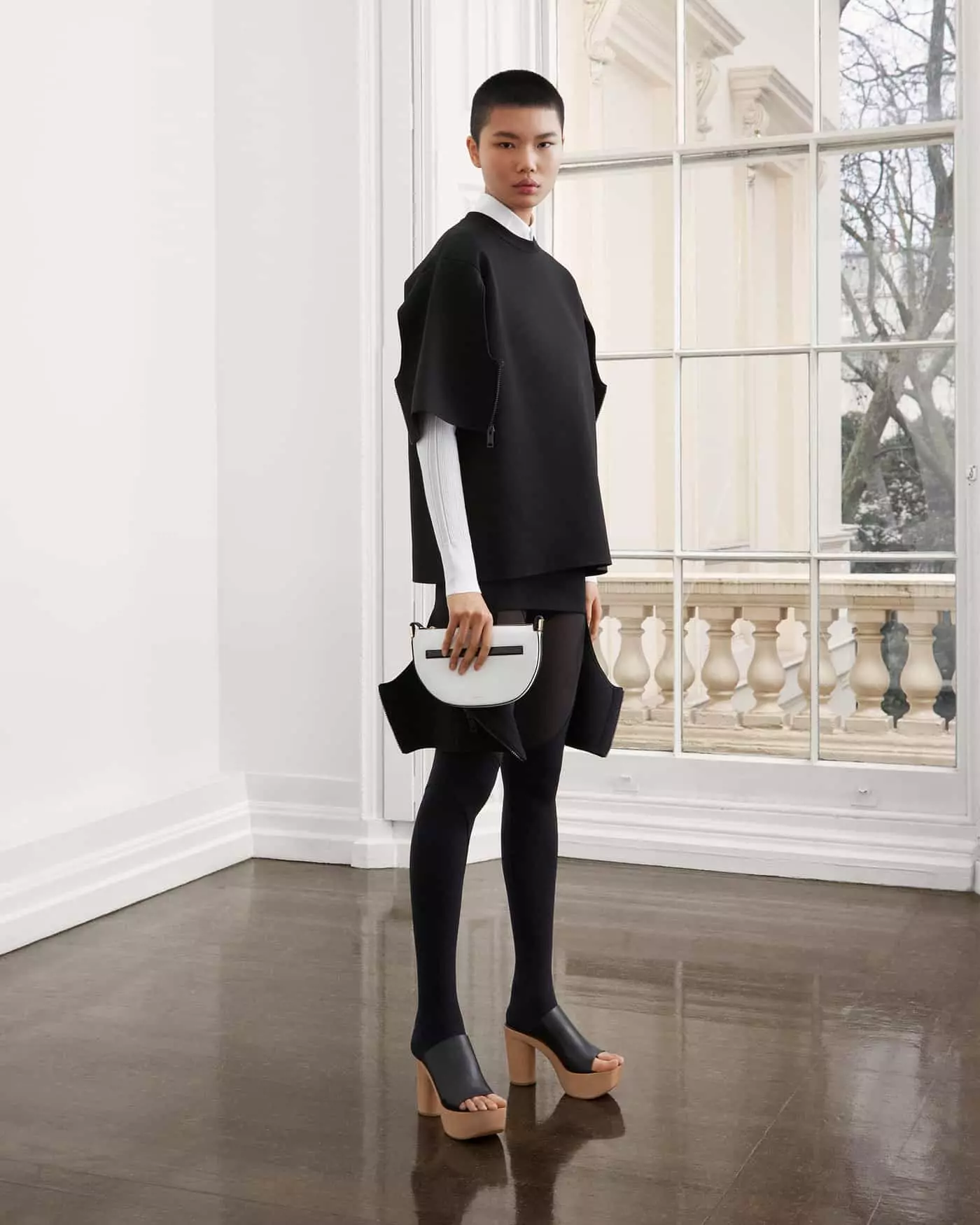 Burberry Pre-Fall '21 es un uniforme para el aire libre, pero no como lo imagina 2983_15