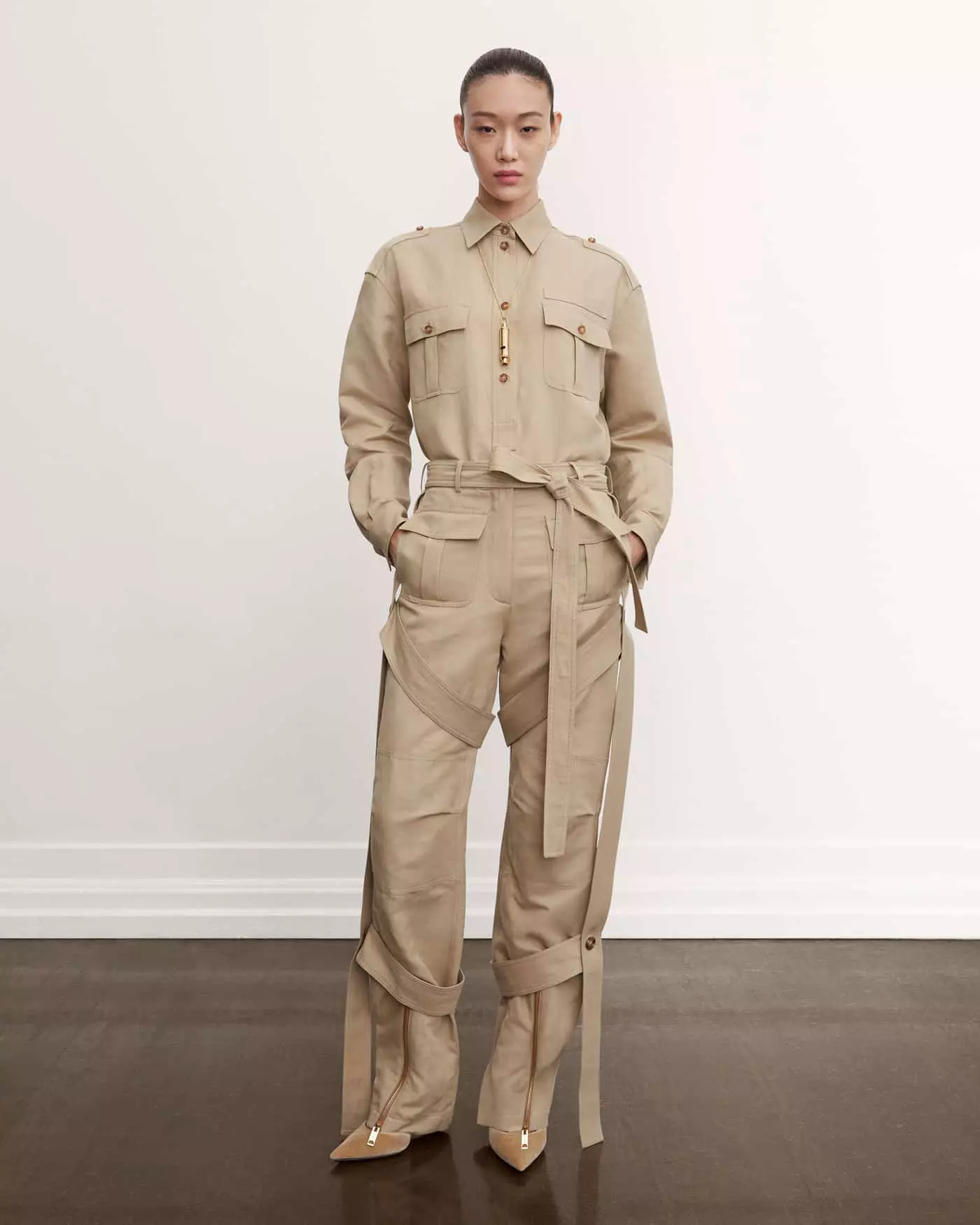 Burberry Pre-Fall '21 ke junifomo bakeng sa Kantle-Empa eseng Joalo ka ha U ka e Nahana. 2983_2