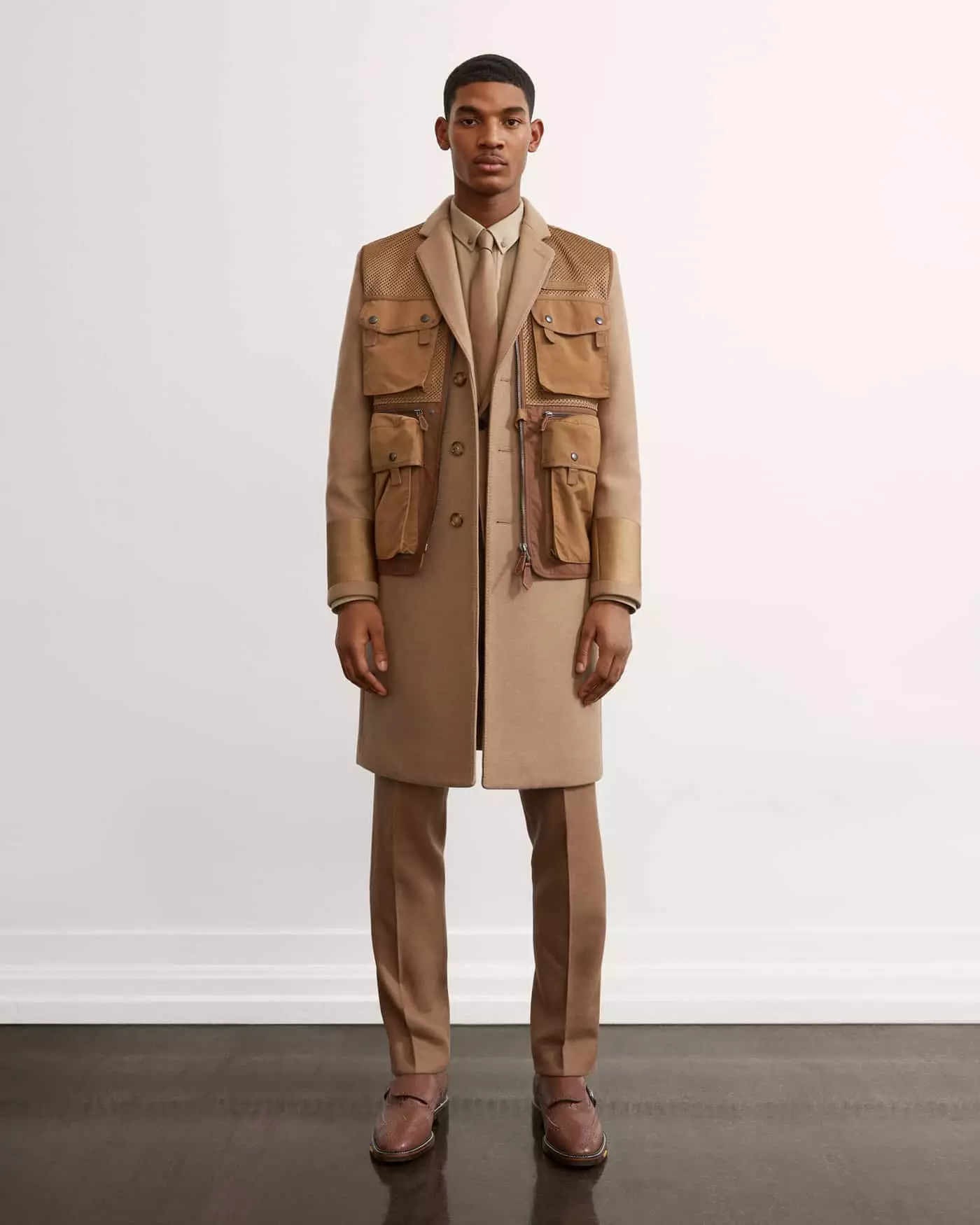 Burberry Pre-Fall '21 est un uniforme pour l'extérieur, mais pas comme vous l'imaginez 2983_4